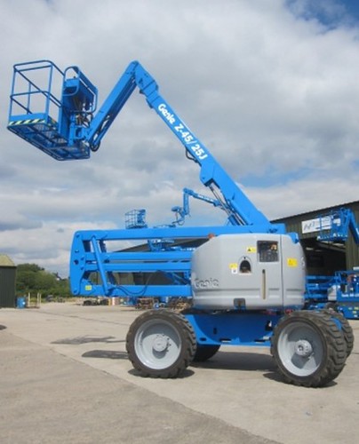 WHAT ARE BOOM LIFTS, AND WHERE ARE THEY USED? - entreprenerd.net